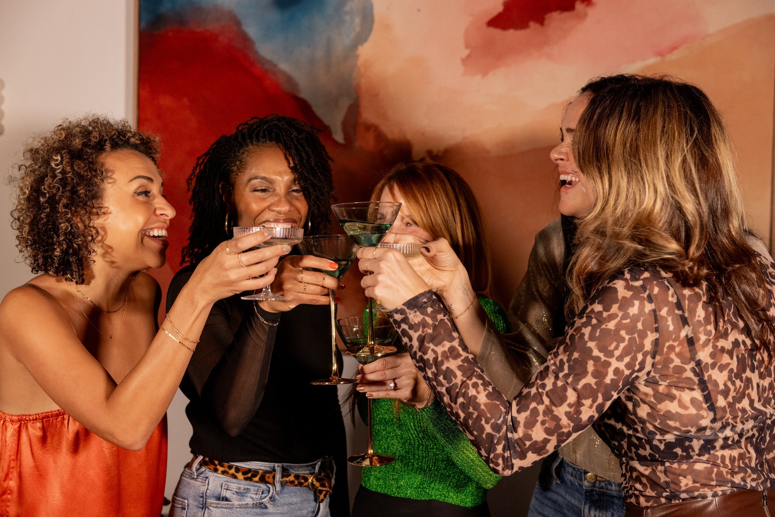 Girls’ Night Out, But Make It Golden – Loveweld