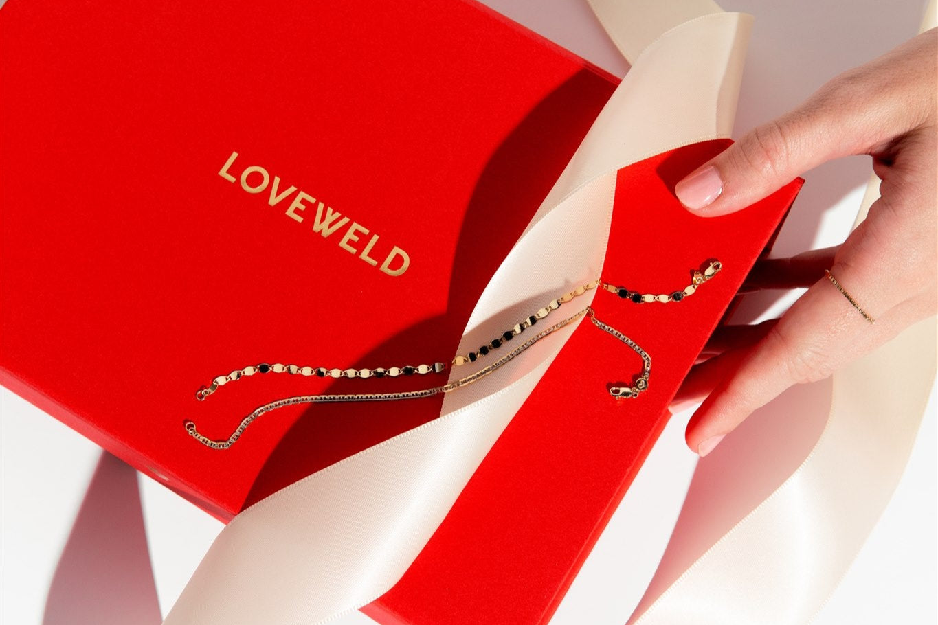Permanent Jewelry – Permanent Bracelets – Loveweld